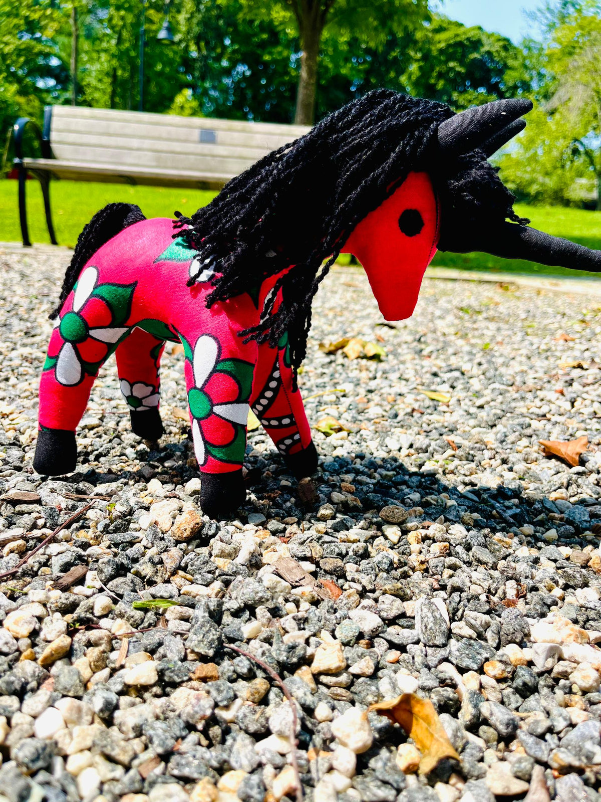 FARY NADINE UNICORN — Taaru Majeure